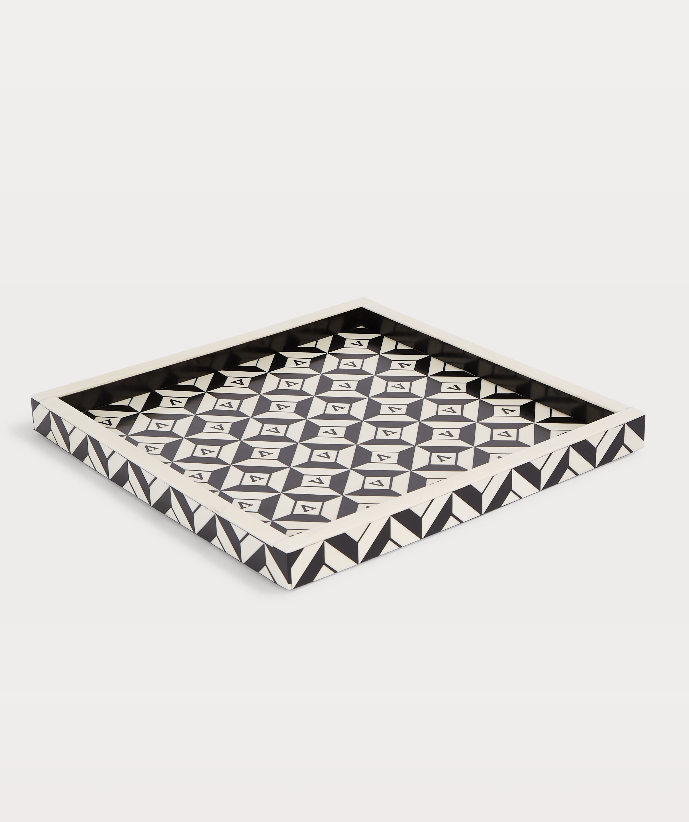 Madie Tray Off White Black - Other living accessories - JOSH V Home ...