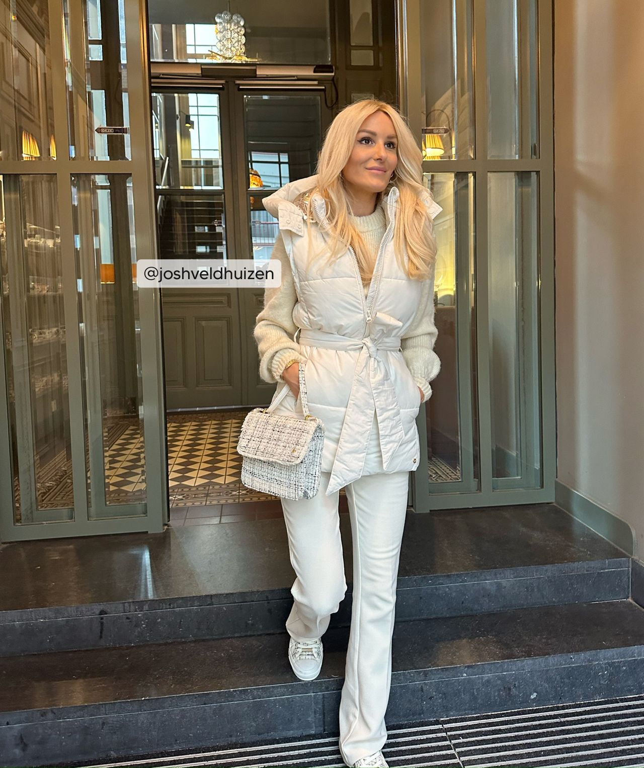 VERA regular fit dames jas met afritsbare mouwen - Light Ecru | JOSH V ...