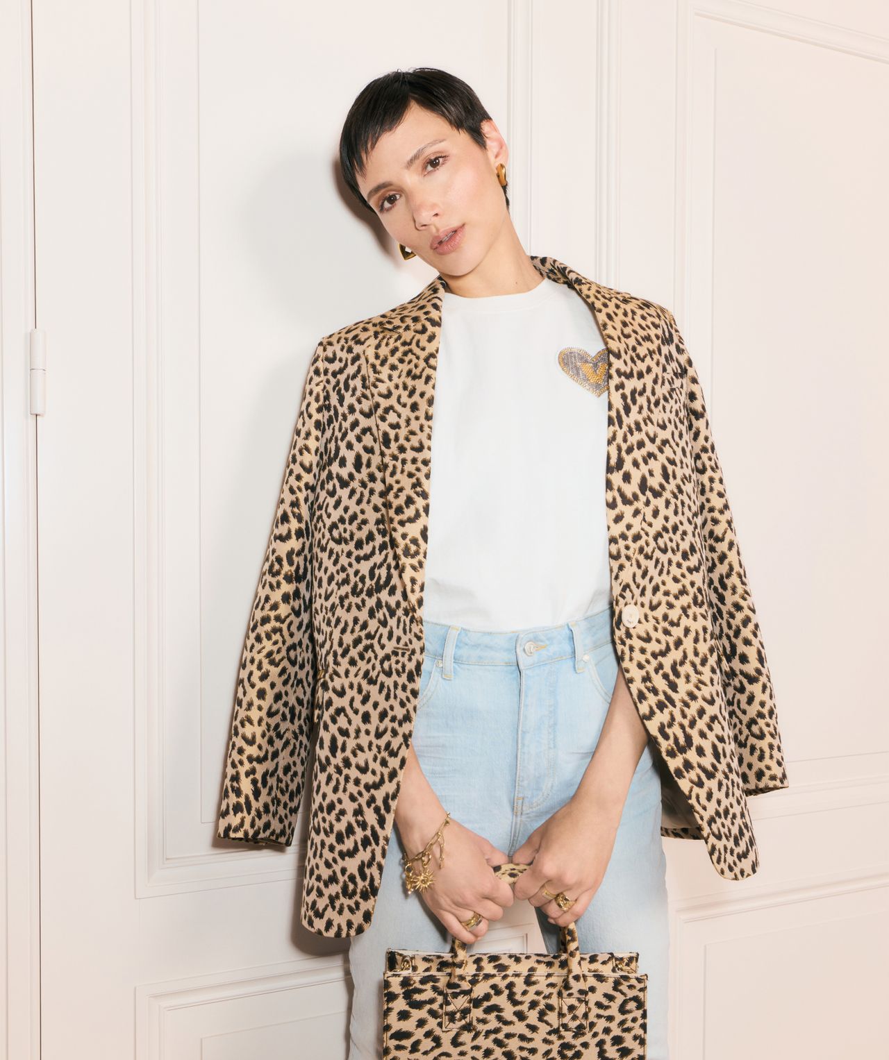 ROXY BEADED oversized fit T-shirt - Off White | JOSH V | Official ...