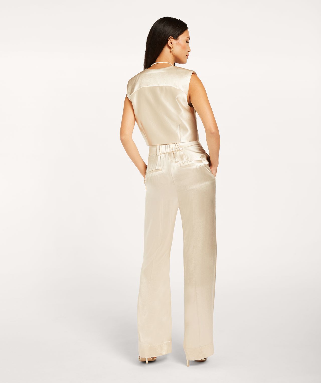 LEVA cropped gilet in satijn look - Ecru | JOSH V | Official online shop