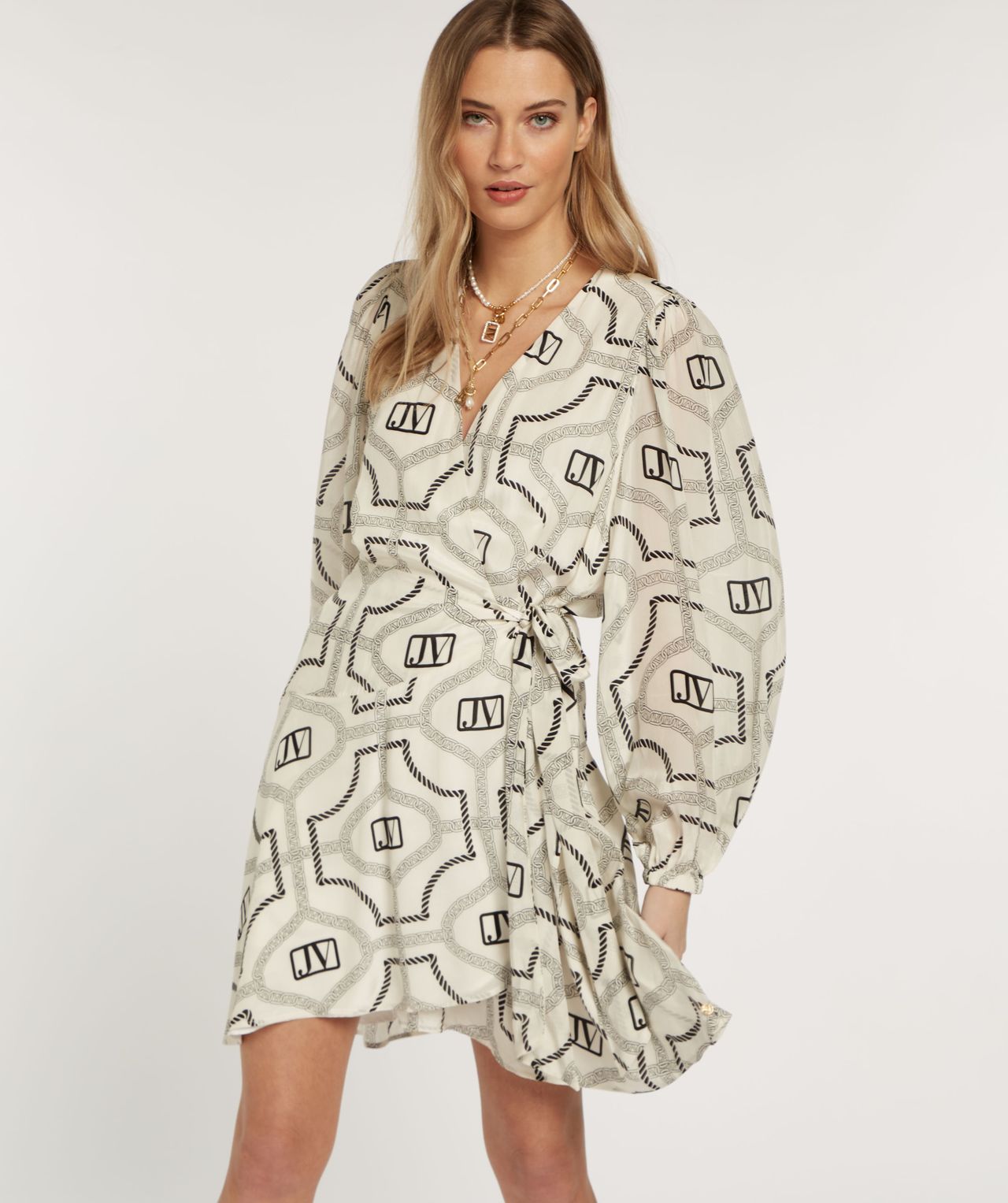 NICOLETTE jurk - Cocoon White Black | JOSH V | Official online shop