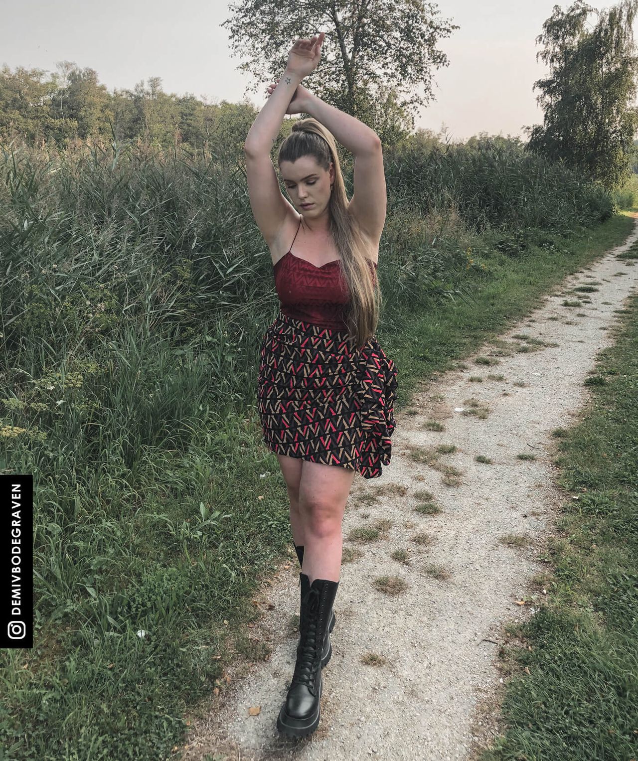 TRACEE Body | Tops & Shirts | JOSH V Fall 2020 | Official online shop