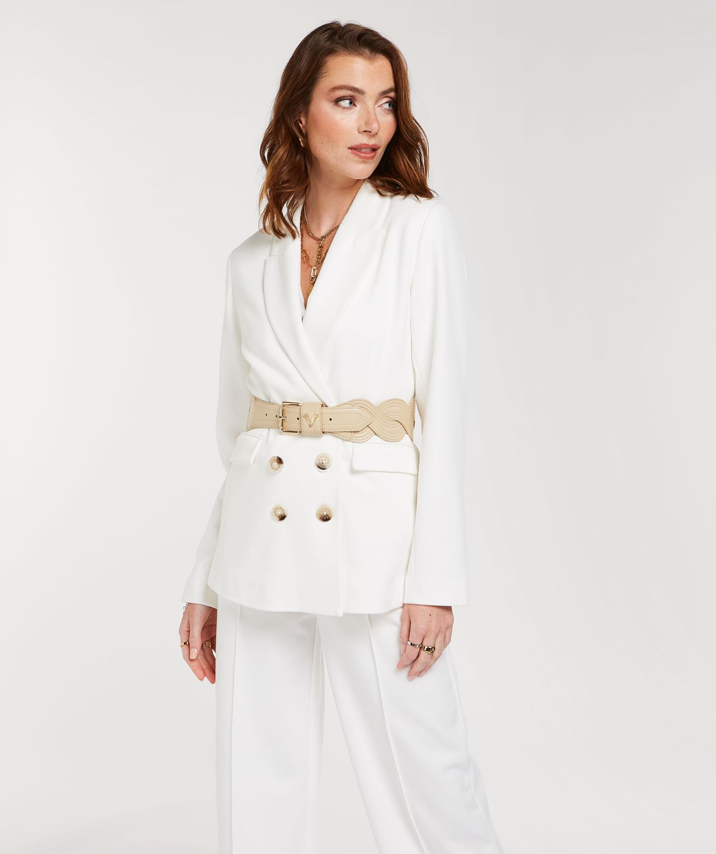 SAVINIA Riem Golden Desert | Accessoires | JOSH V Spring 2022 ...