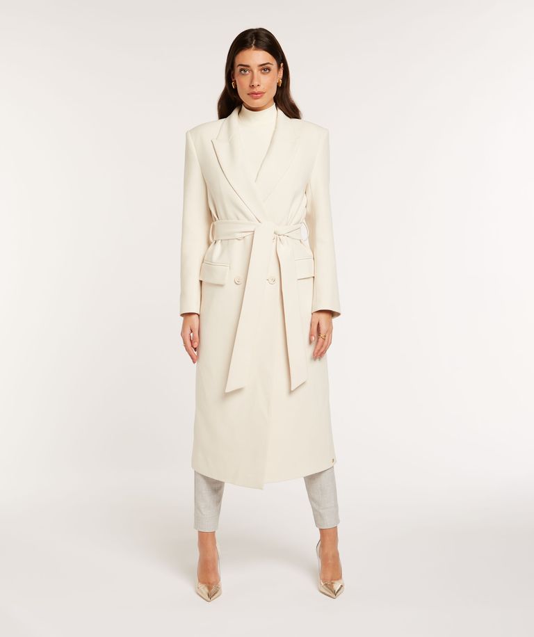 IMOGEN regular fit mantel - Cocoon White | JOSH V | Official online shop